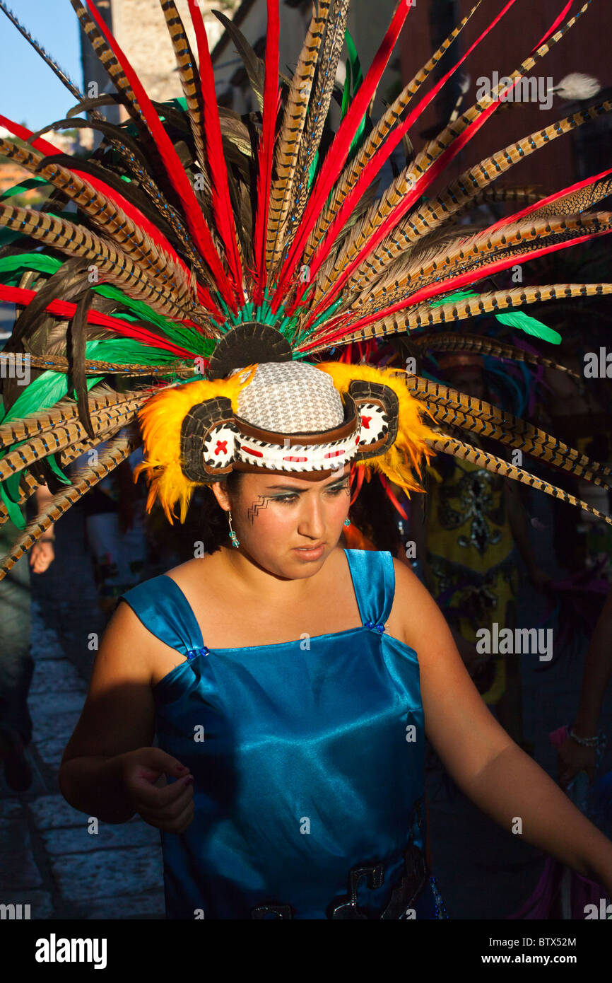 INDIGENOUS DANCE TROUPES from all over MEXICO celebrate San Miguel ...