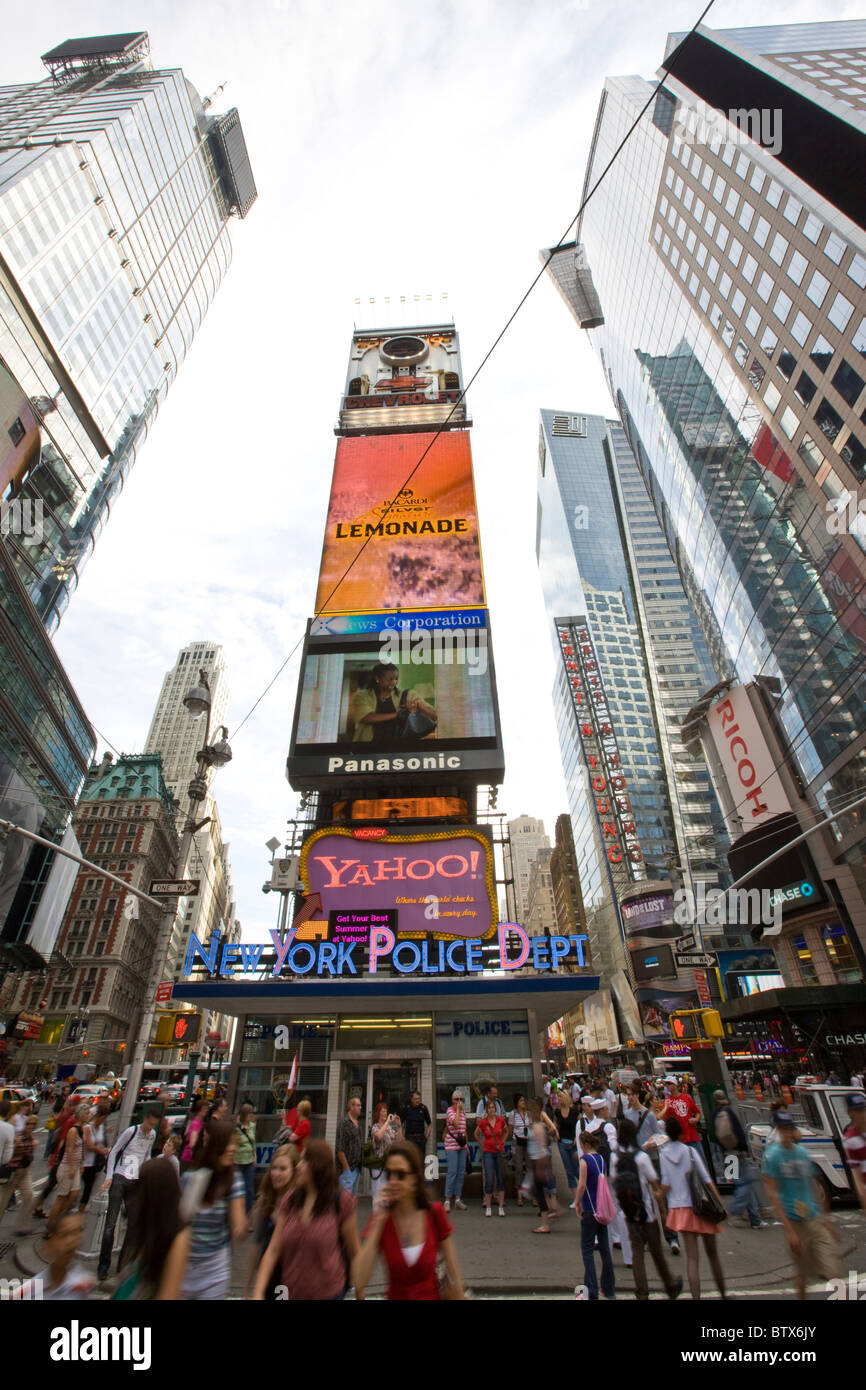 Police department hi-res stock photography and images - Alamy