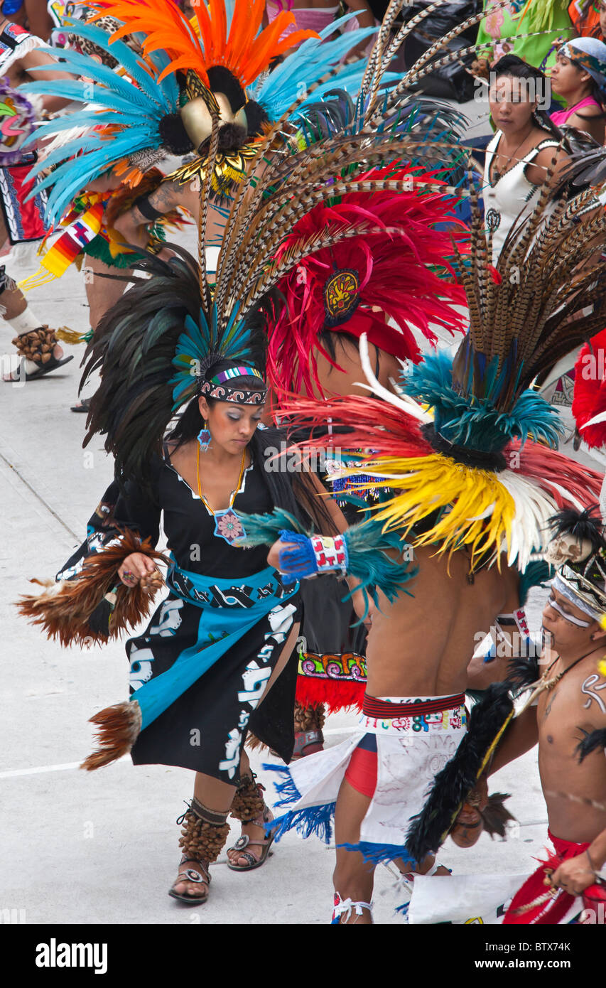 NATIVE DANCE TROUPES from all over MEXICO celebrate of San Miguel ...