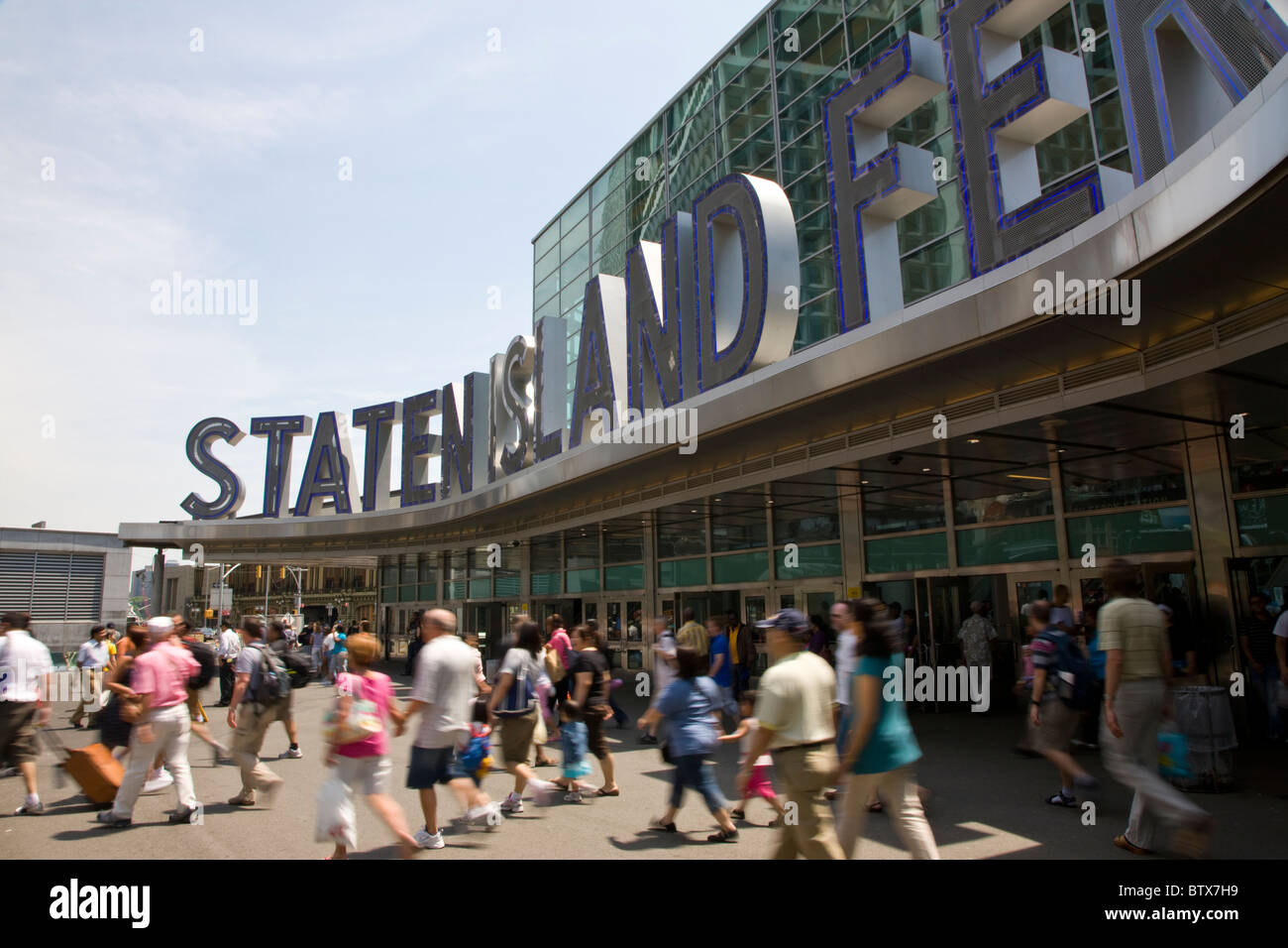 Staten Island Ferry terminal Stock Photo - Alamy