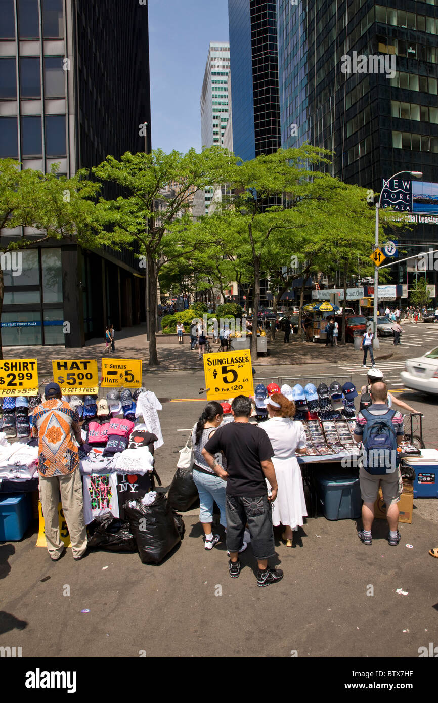 Tourist stall by Staten Island Ferry terminal in Battery Park Stock ...