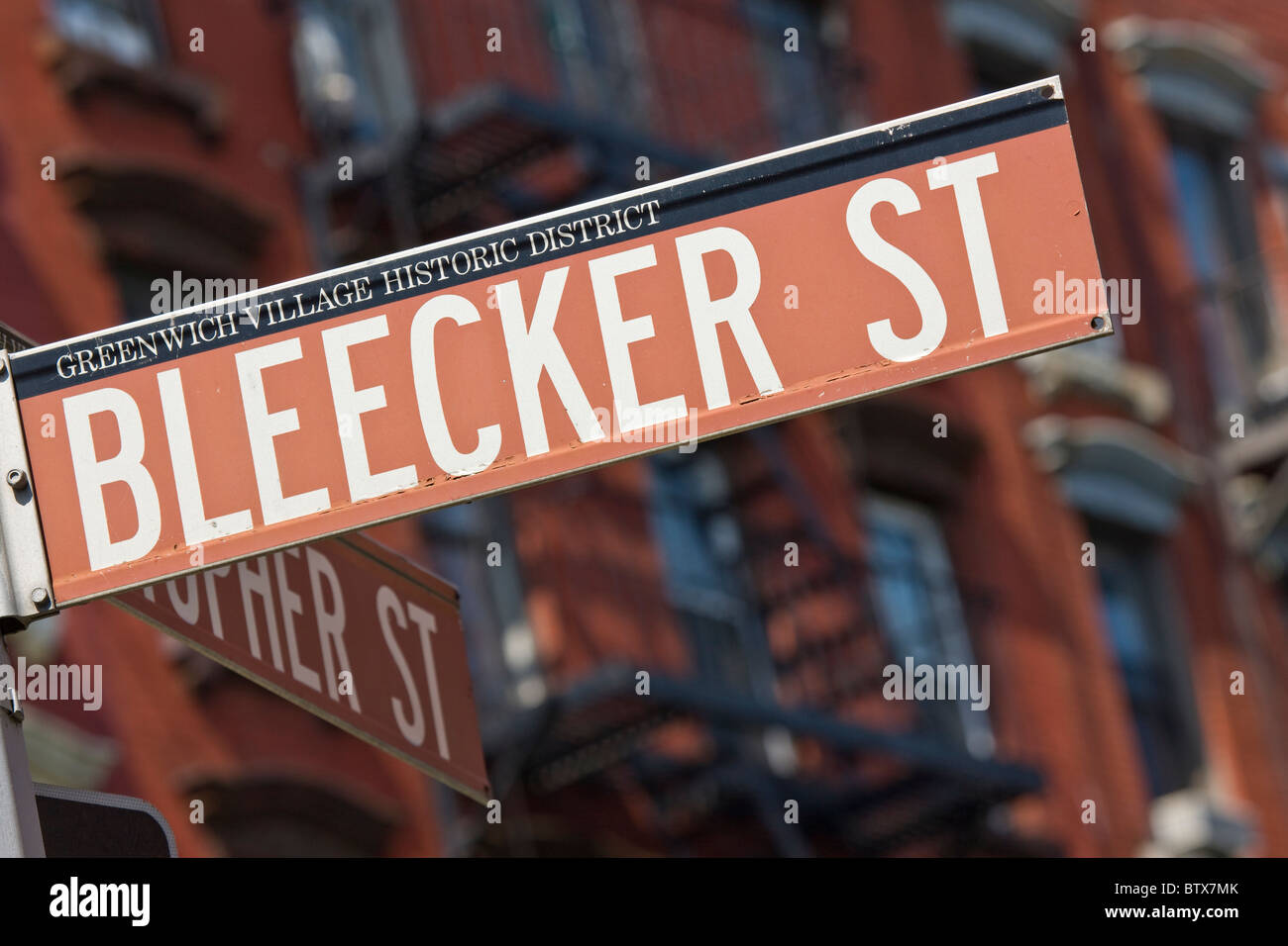 Usa village sign hi-res stock photography and images - Alamy