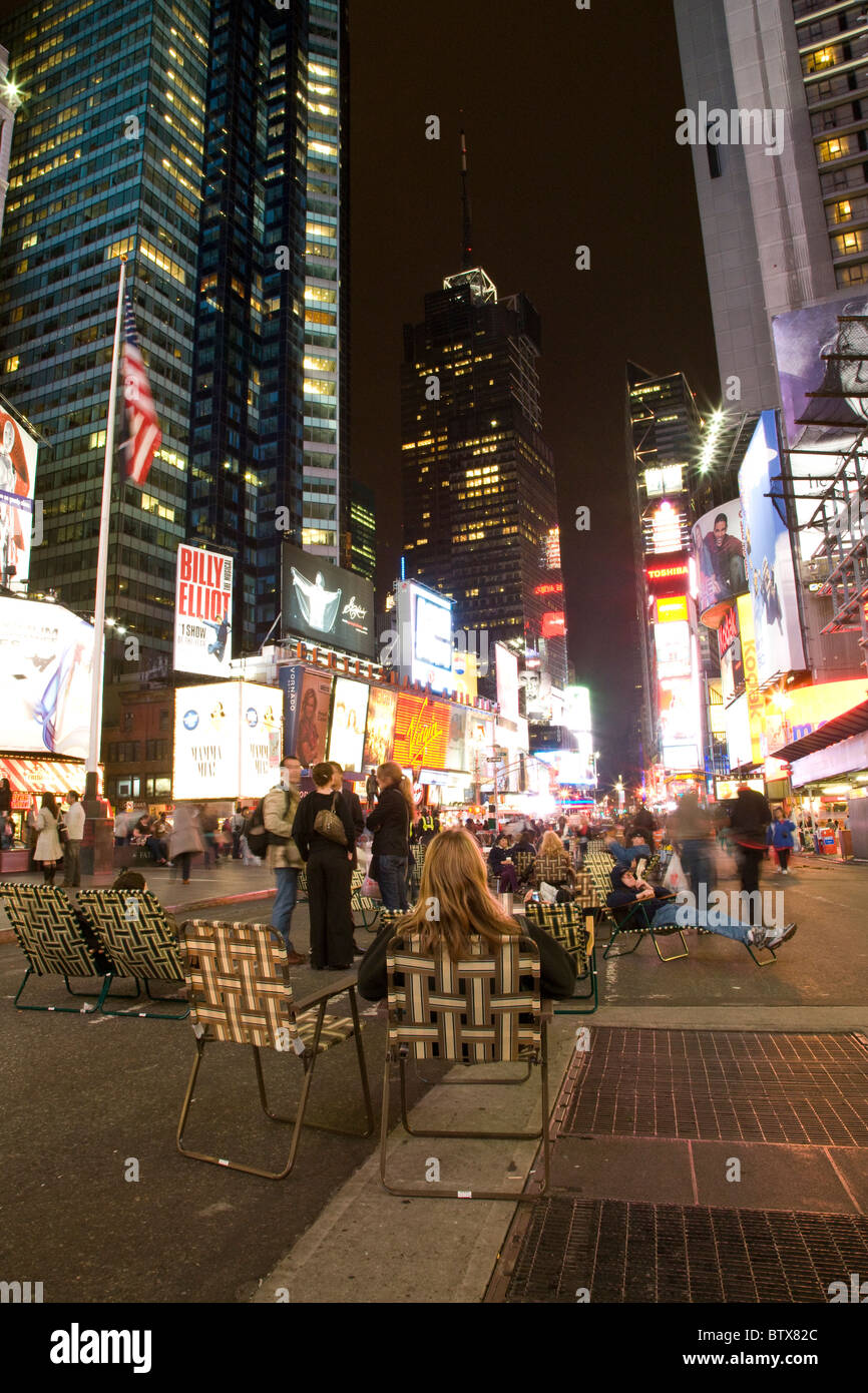Stars stripes times square manhattan hi-res stock photography and ...