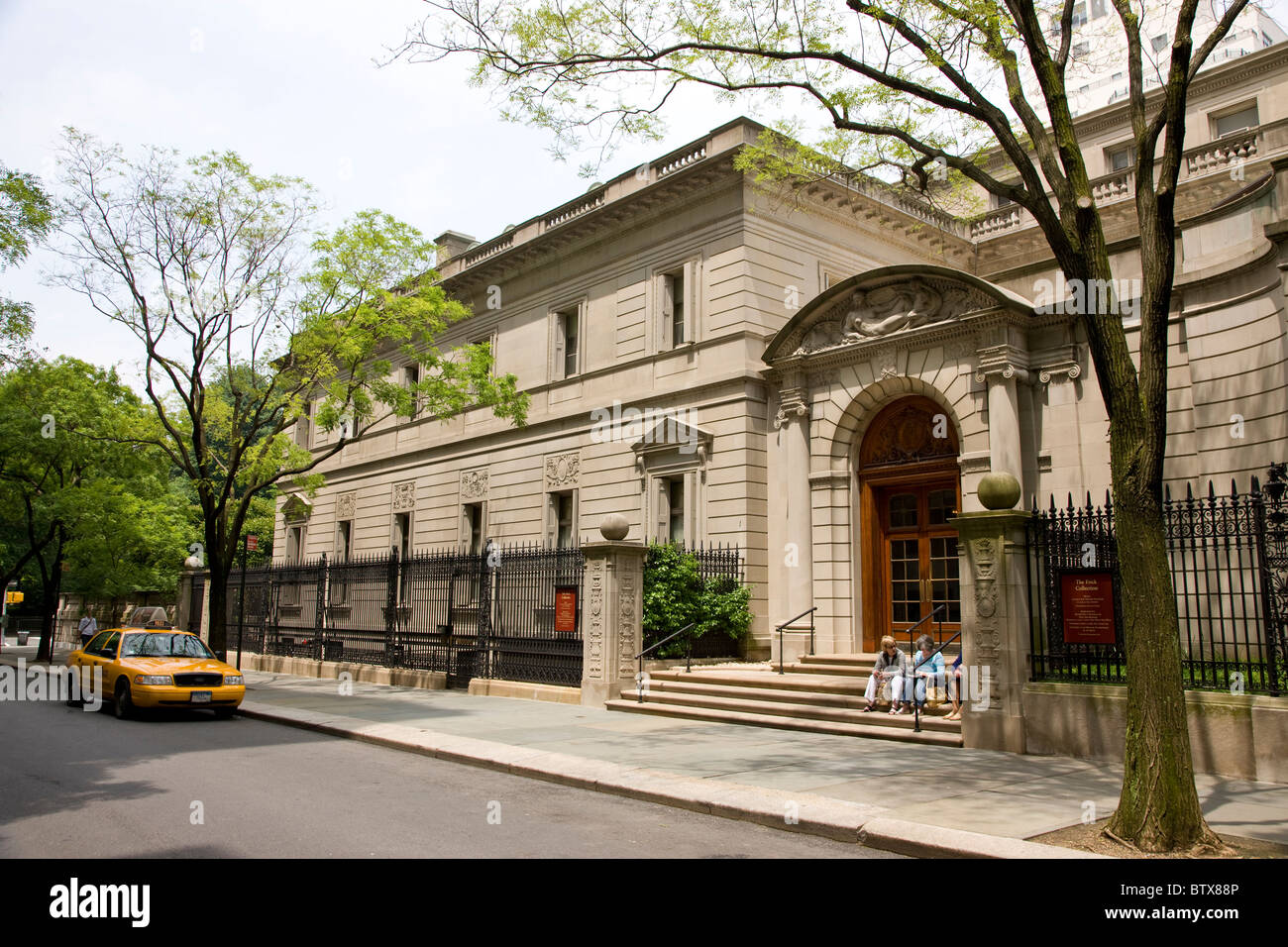 Frick museum hi-res stock photography and images - Alamy