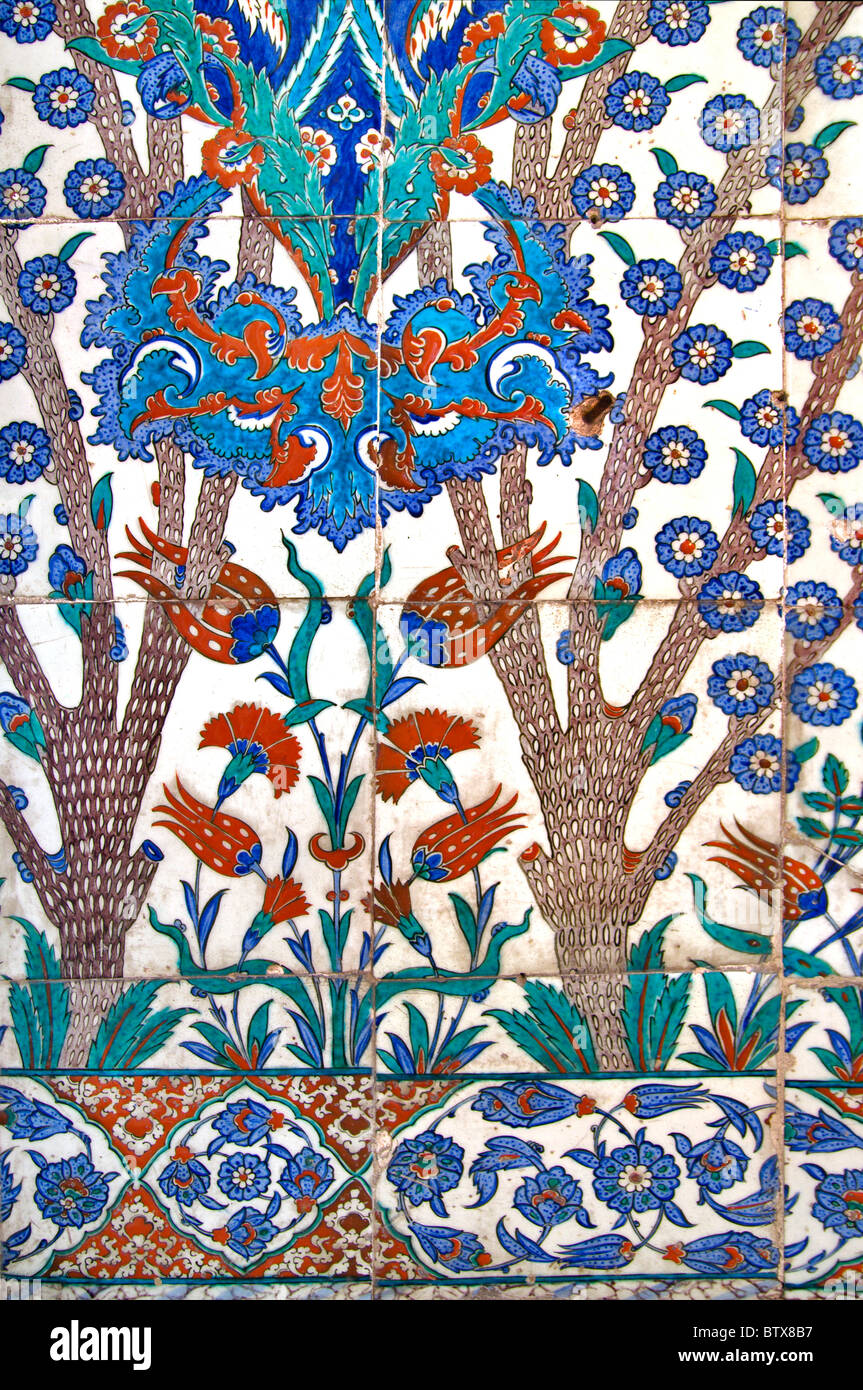 Iznik tiles at Harem section of Topkapi palace,istanbul,Turkey Stock ...
