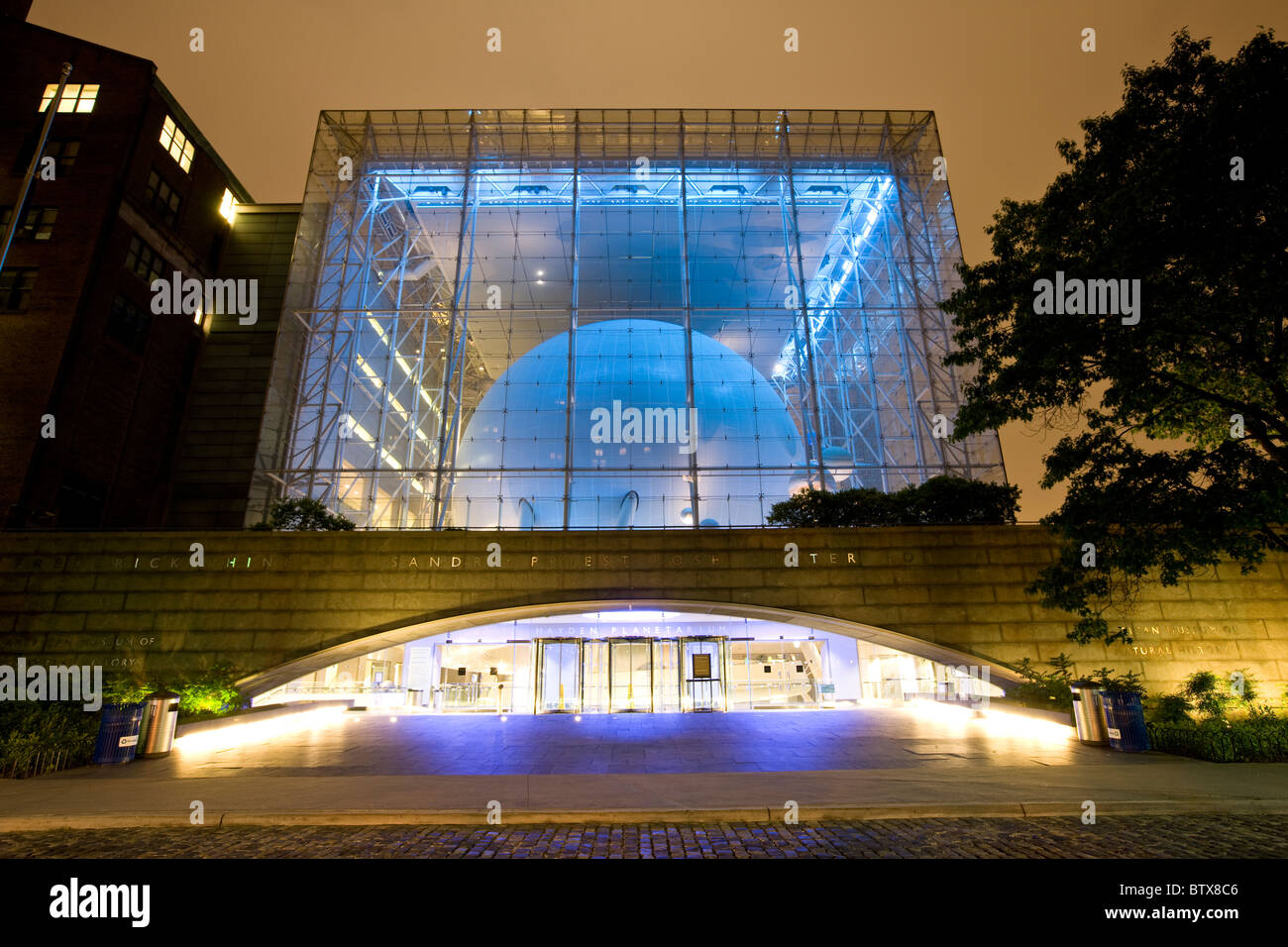 Rose Center for Earth and Space at the American Museum of Natural ...