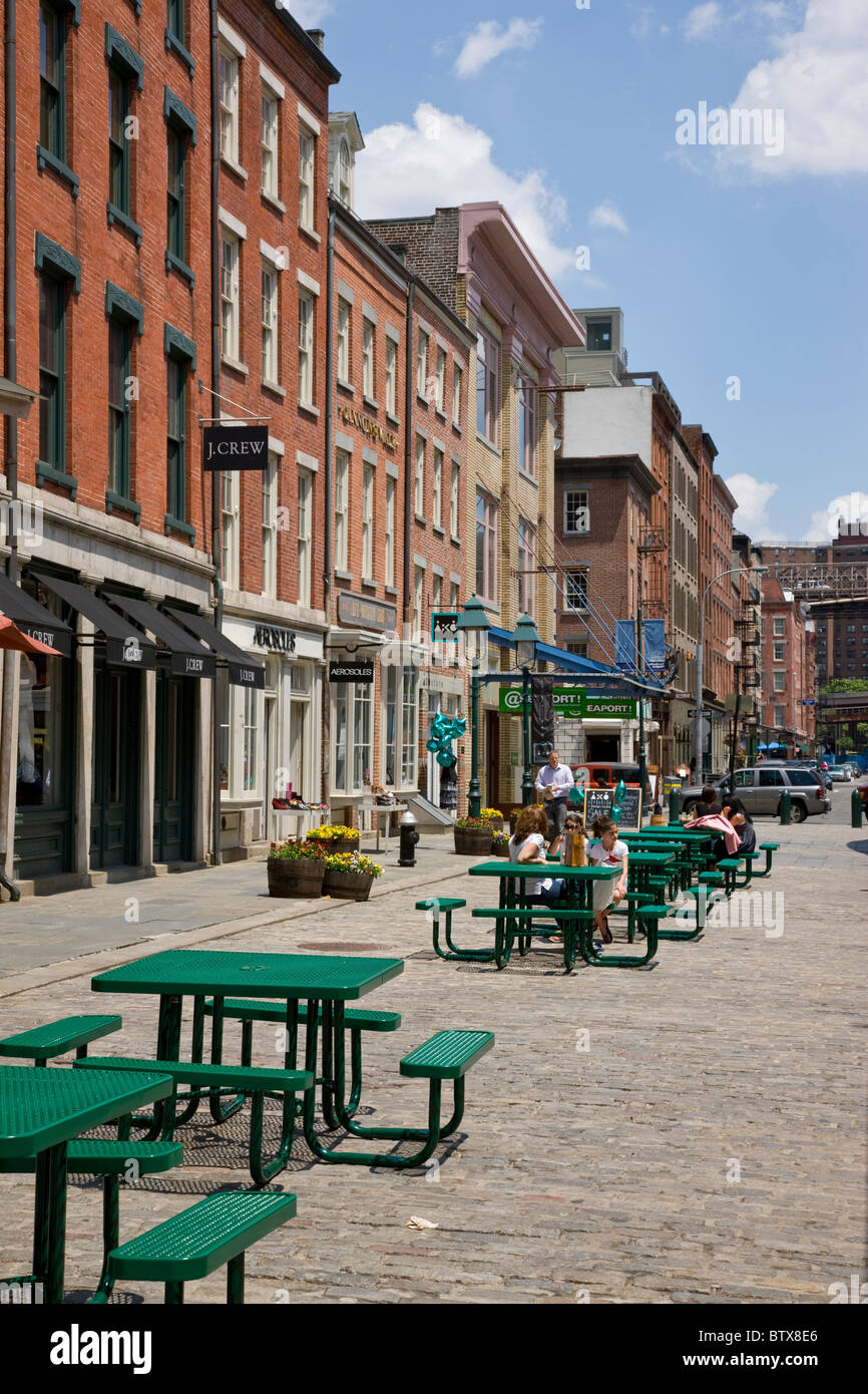 Fulton street market hi-res stock photography and images - Alamy