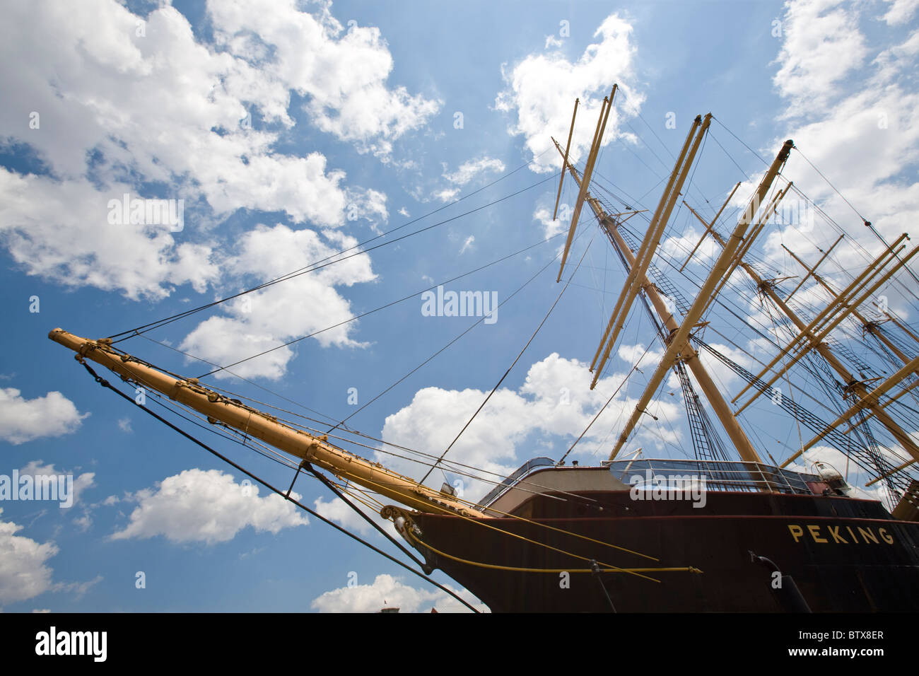 South Street Seaport, The Peking ship Stock Photo - Alamy