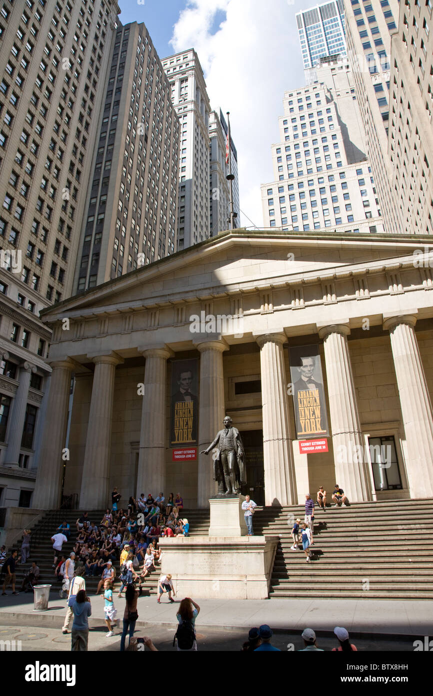 Federal Hall National Memorial Stock Photo - Alamy