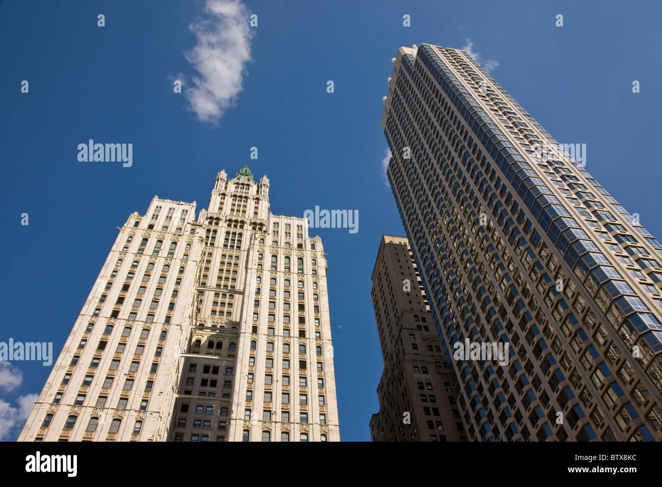 Top historic woolworth building hi-res stock photography and images - Alamy