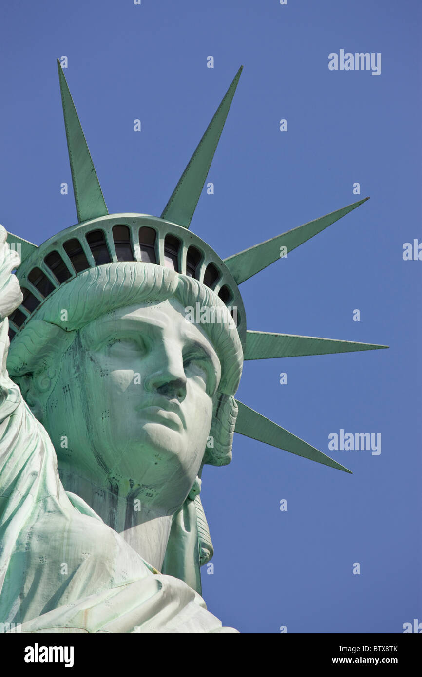 Lady liberty american revolution hi-res stock photography and images ...
