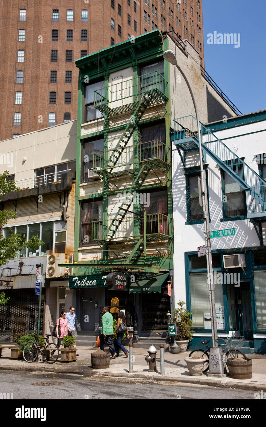 Triangle below canal street hi-res stock photography and images - Alamy
