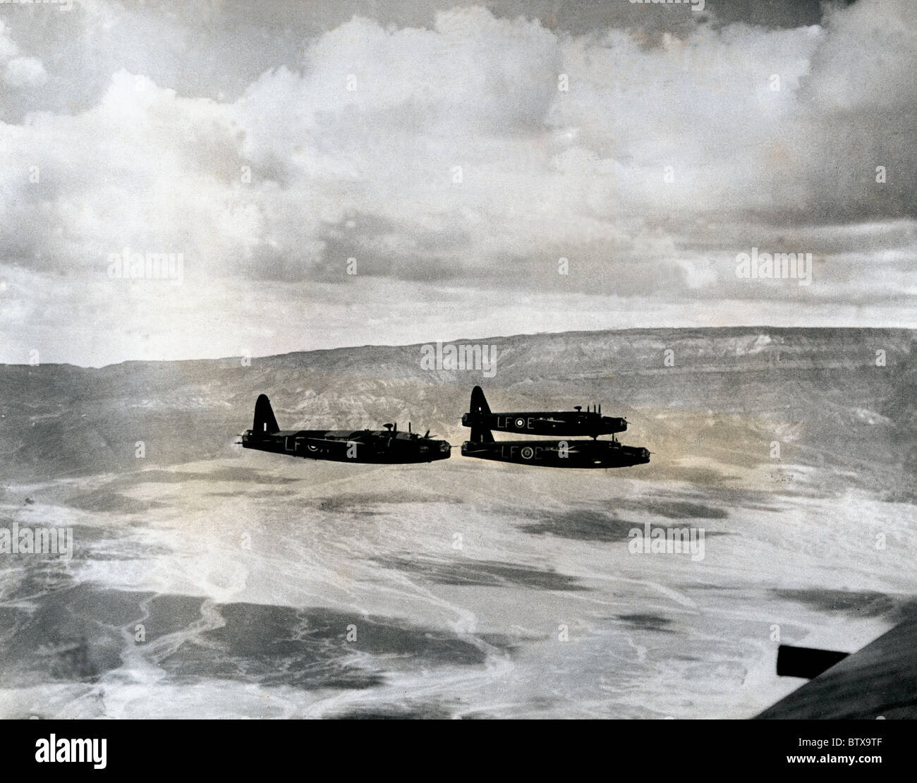 German bomber formation High Resolution Stock Photography and Images ...