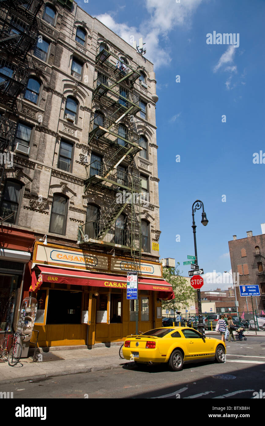 Historic lower east side hi-res stock photography and images - Alamy