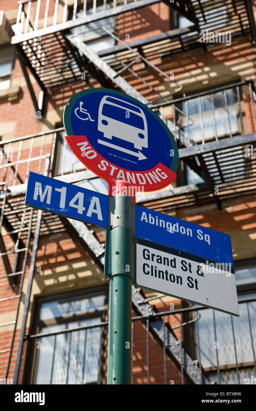 Bus stop in the Lower East Side district of New York Stock Photo - Alamy