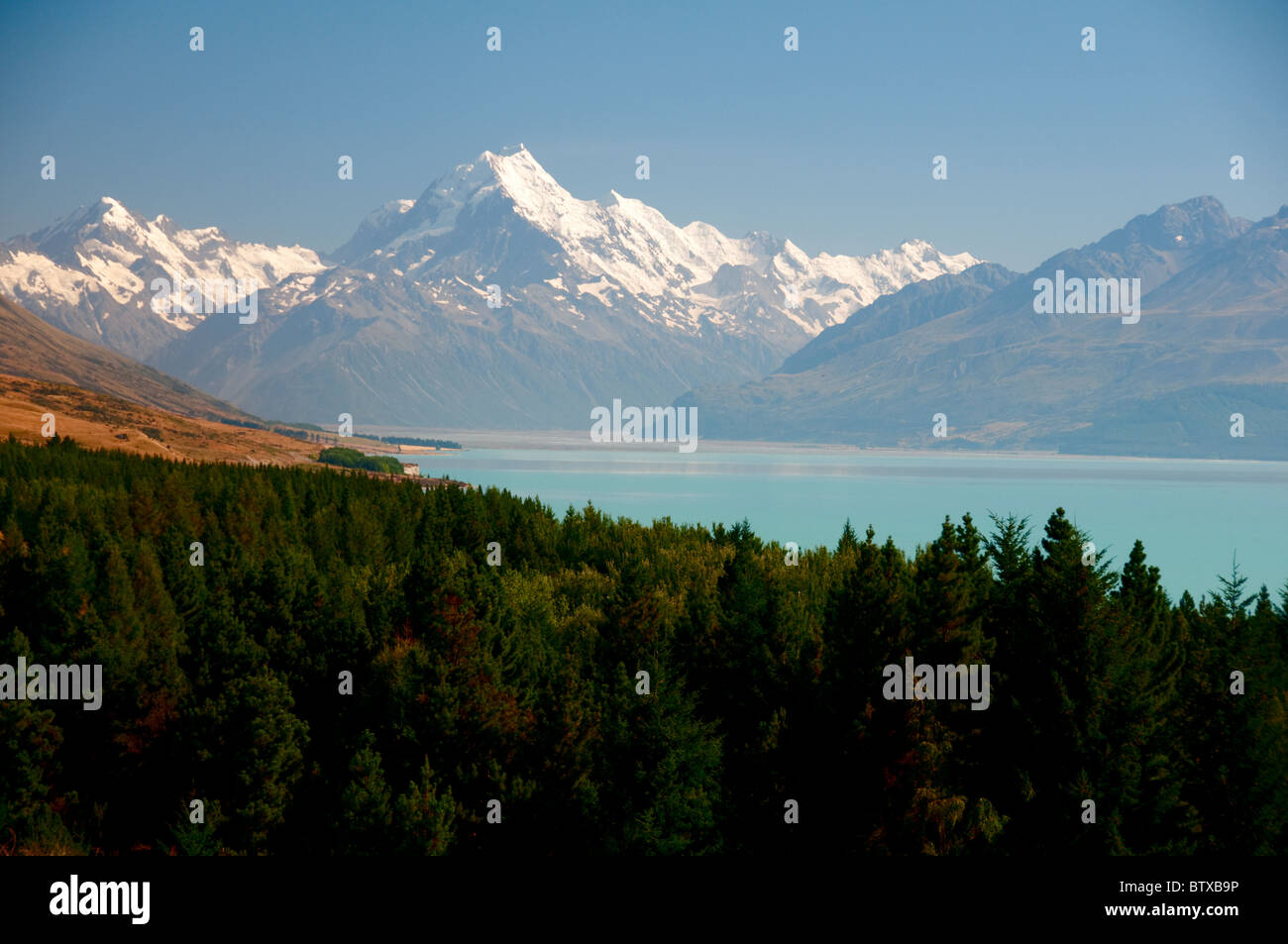 Lake Pukaki,Shoreline,Mount Cook,Aoraki/Mt Cook Range,Mt Cook National ...