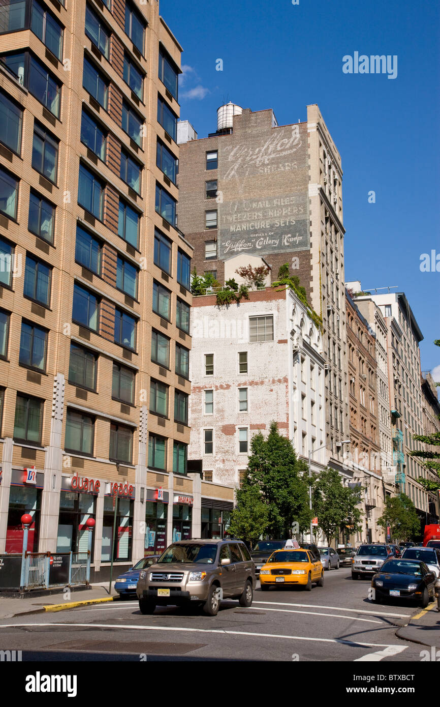 Chelsea district street scene Stock Photo - Alamy