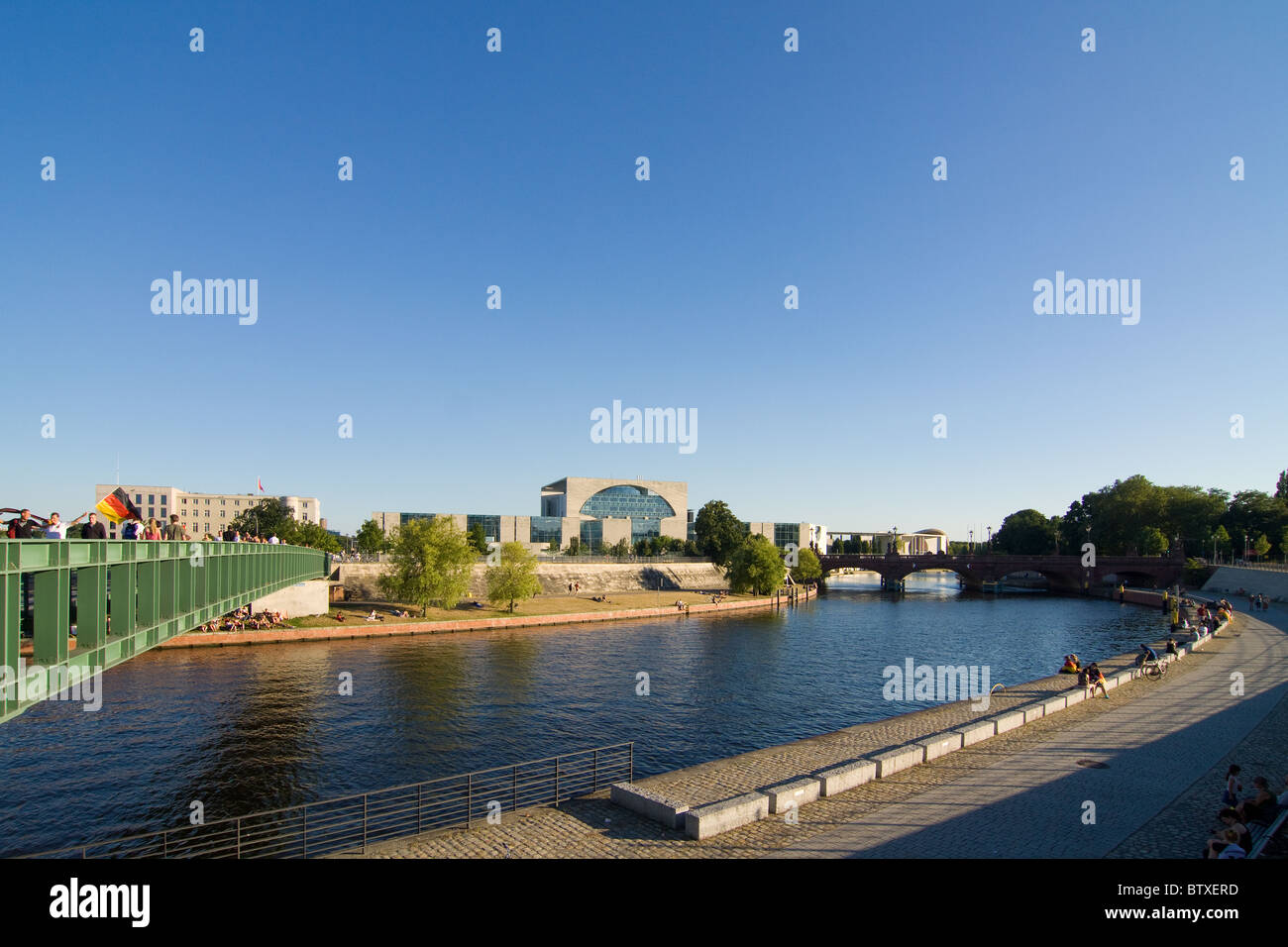 Federal chancellor office hi-res stock photography and images - Alamy