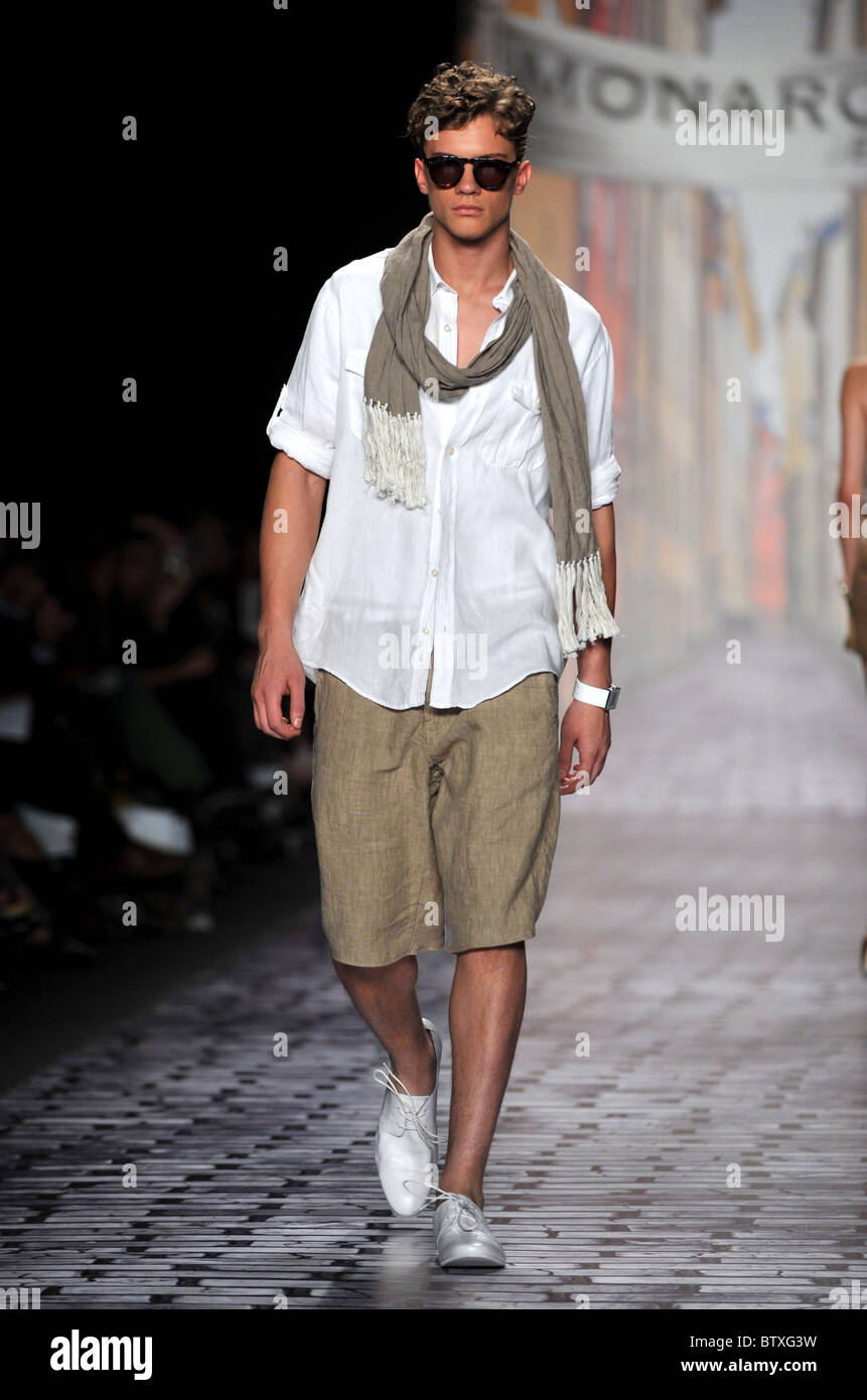 Monarchy Spring/Summer 2010 Fashion Show Stock Photo - Alamy