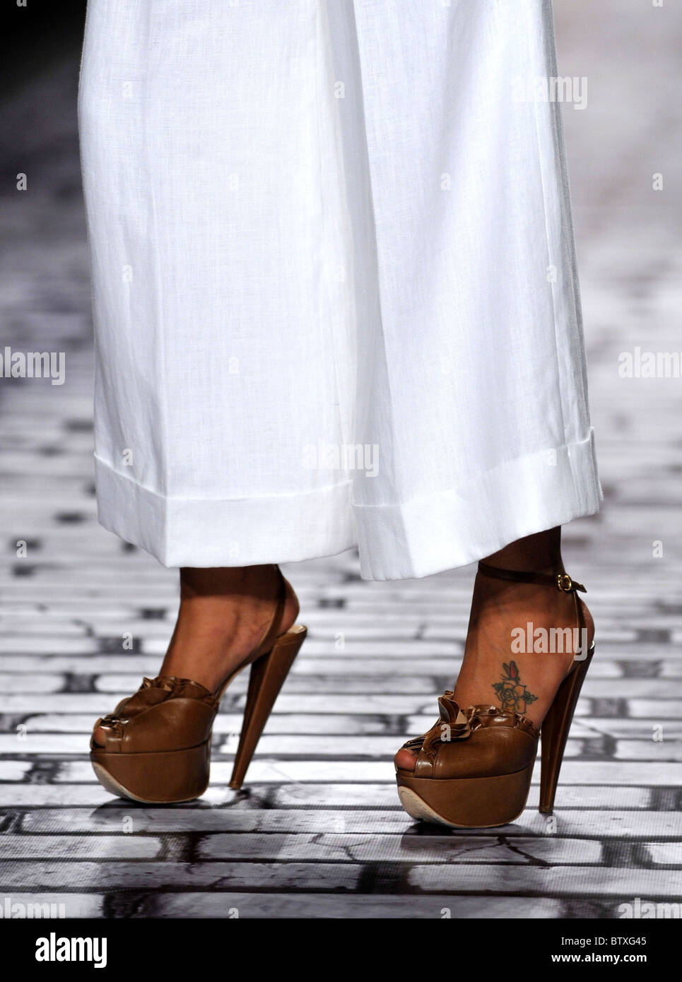 Monarchy Spring/Summer 2010 Fashion Show Stock Photo - Alamy