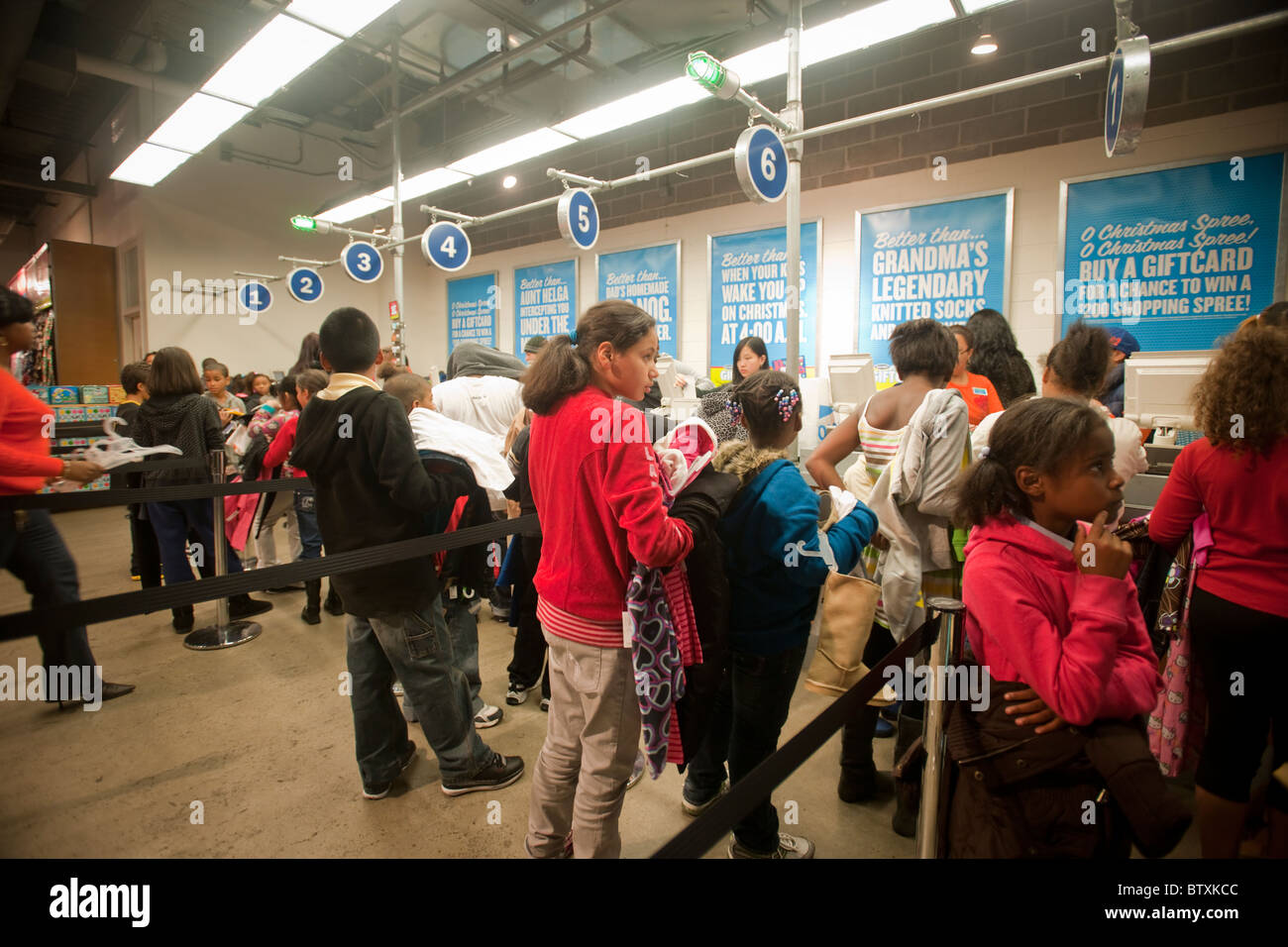 NYC Public School students shop at Old Navy's flagship store on 34th ...