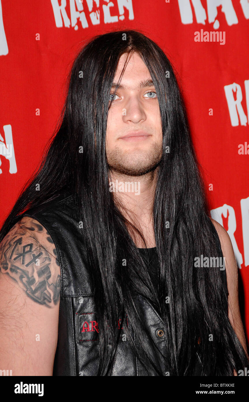 Raven premiere weston cage hi-res stock photography and images - Alamy