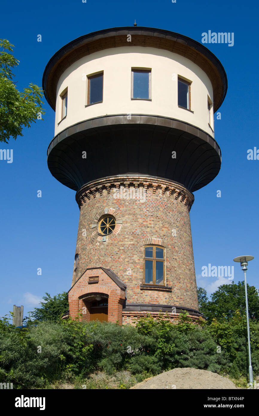 Towerhouse hi-res stock photography and images - Alamy