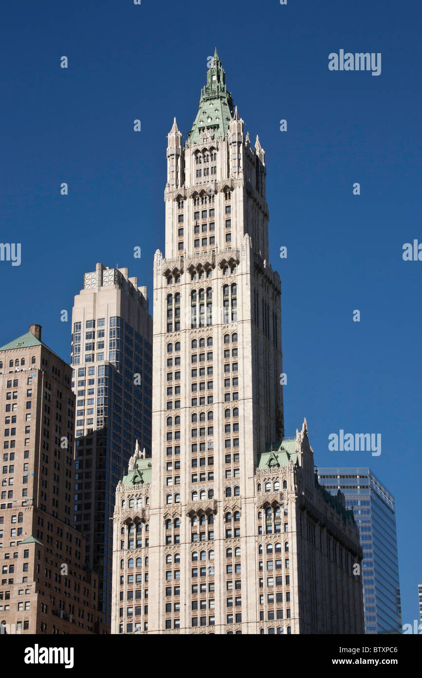 The woolworth tower hi-res stock photography and images - Alamy