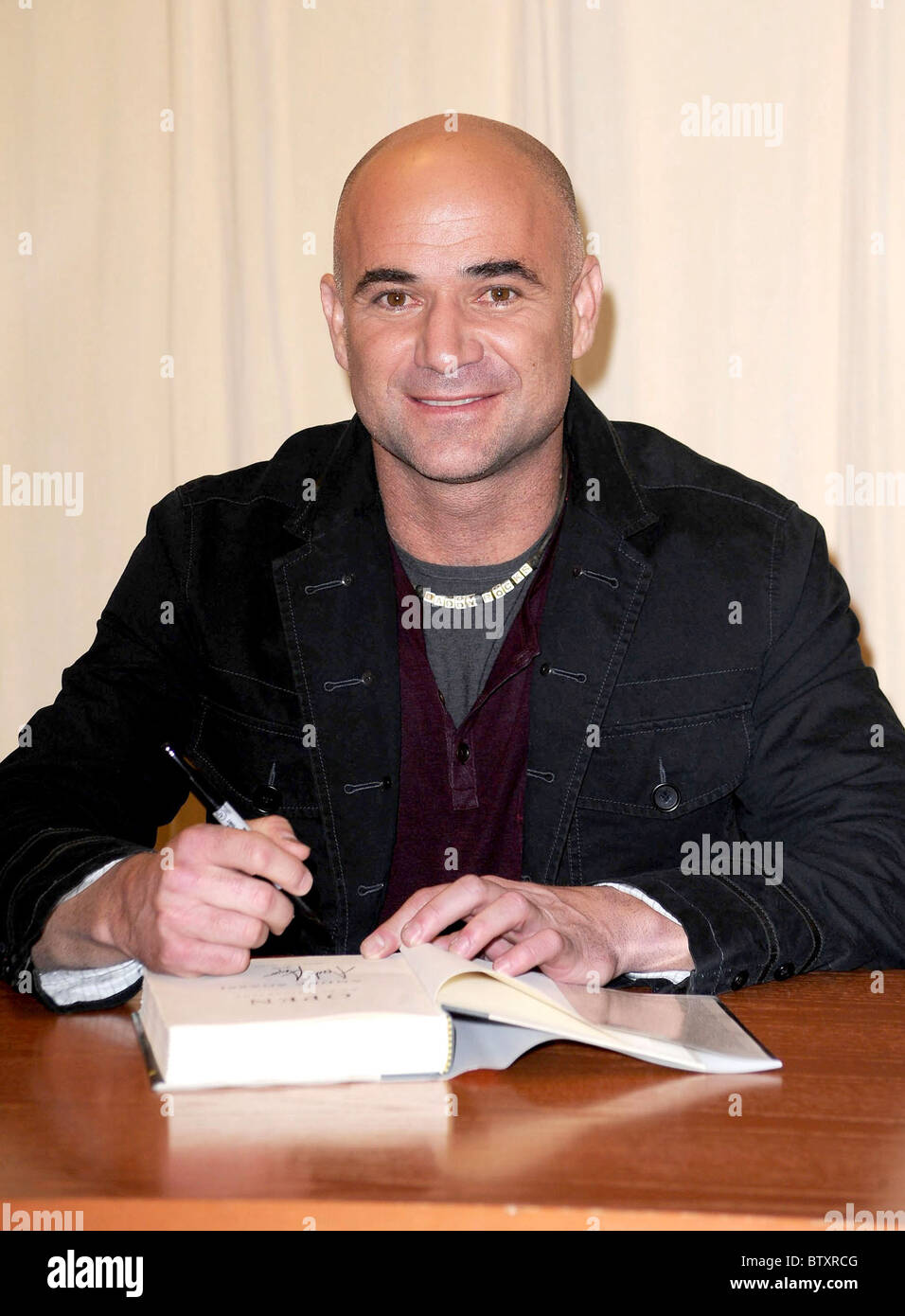 Open: An Autobiography by Andre Agassi Book Signing Stock Photo - Alamy