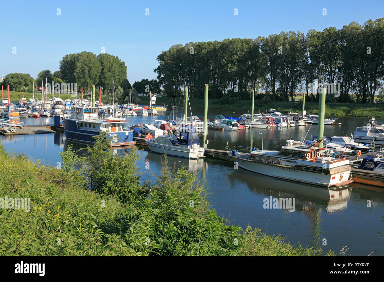D-Wesel, Rhine, Lower Rhine, North Rhine-Westphalia, NRW, marina Wesel ...