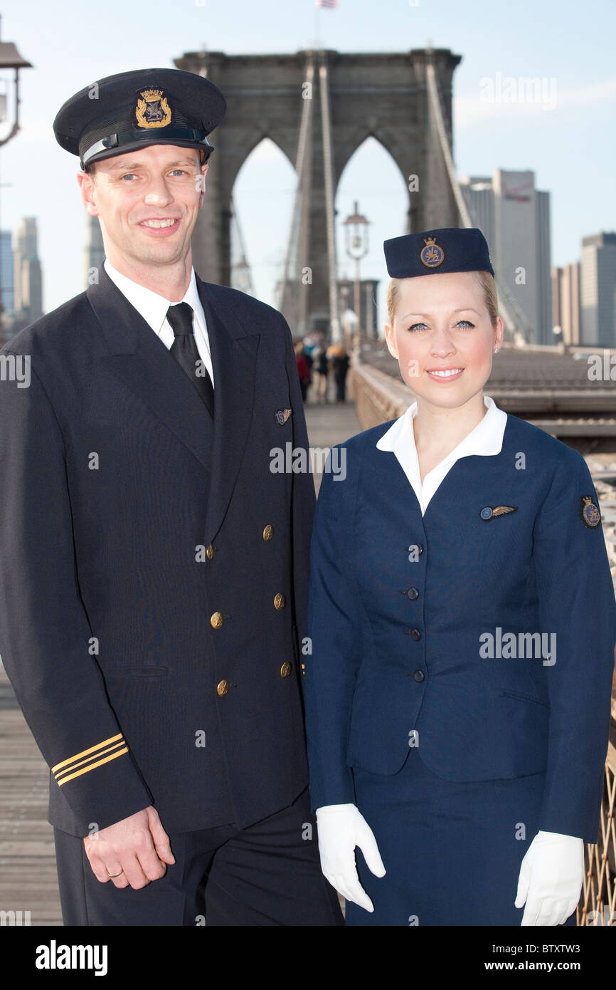 British Airways cabin crew in original cabin clothing from 1958 BOAC ...