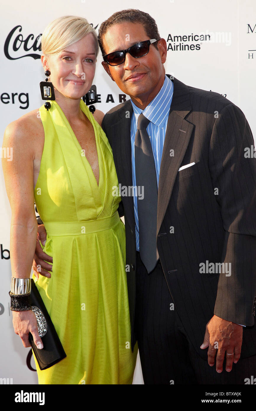 Bryant gumbe and wife hilary hi-res stock photography and images - Alamy