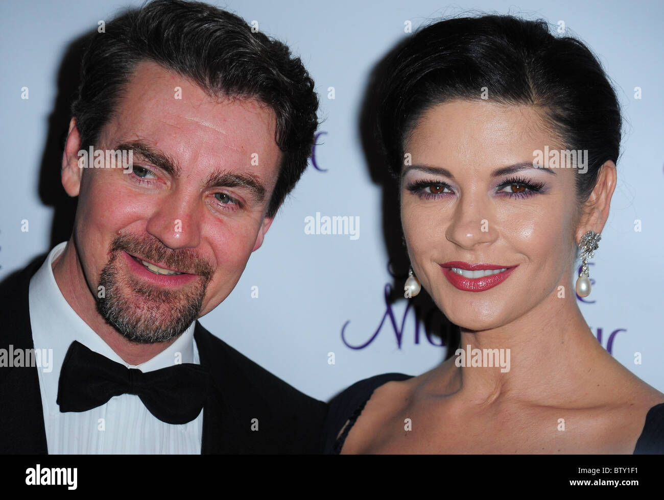 Alexander hanson hi-res stock photography and images - Alamy