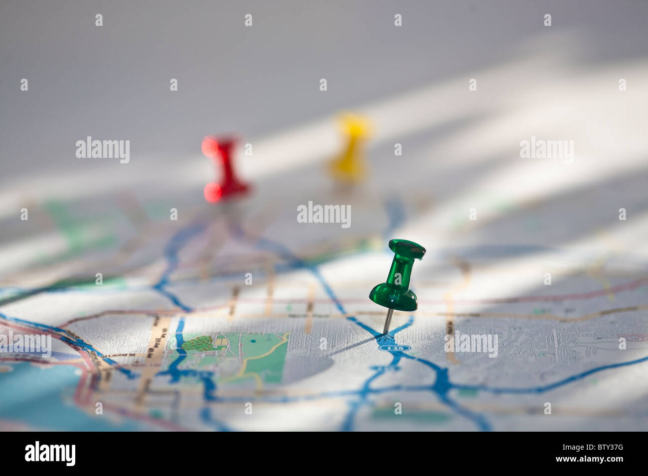 Paper map hi-res stock photography and images - Alamy