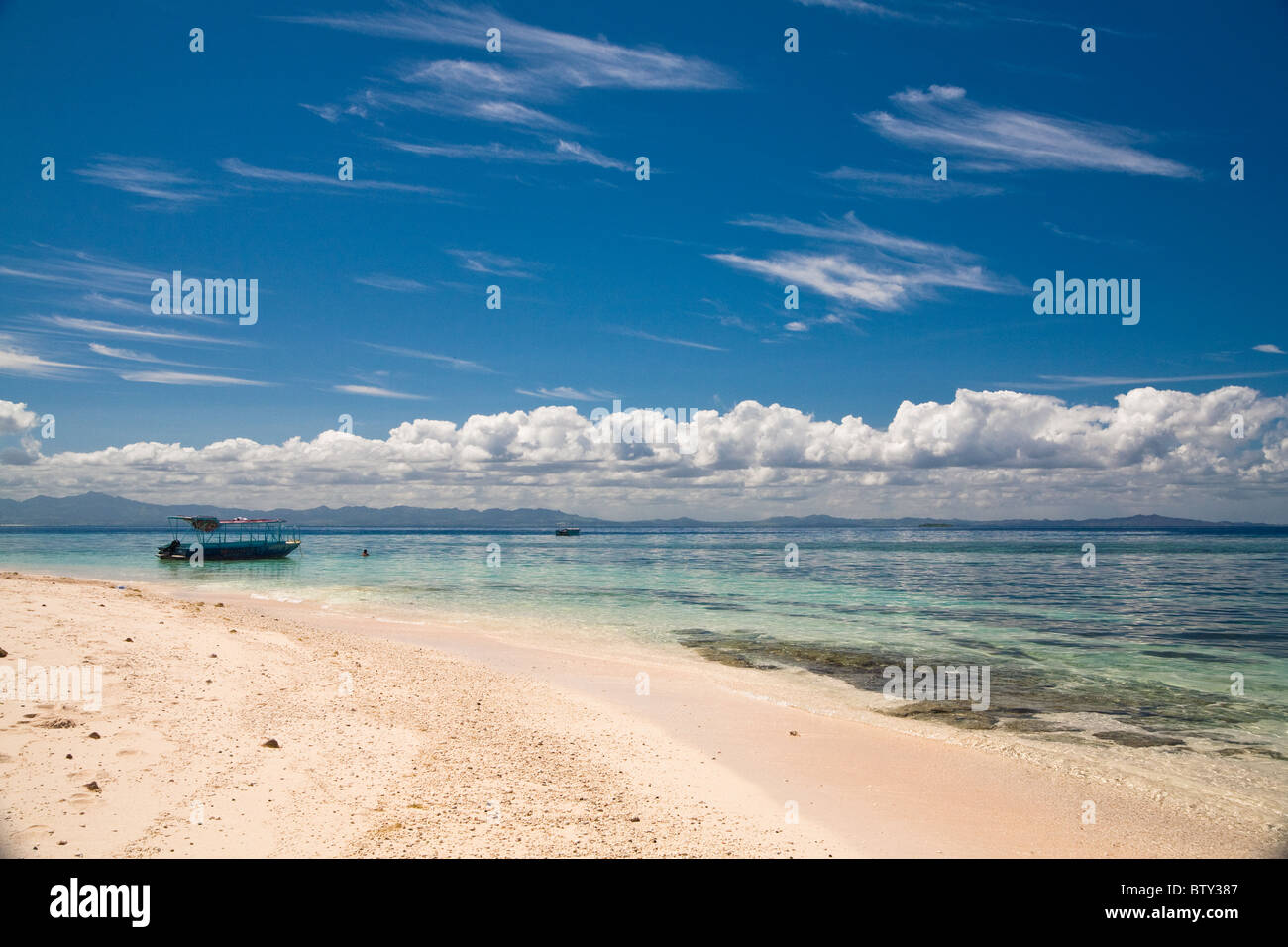 Beachcomber Island, Fiji Stock Photo - Alamy