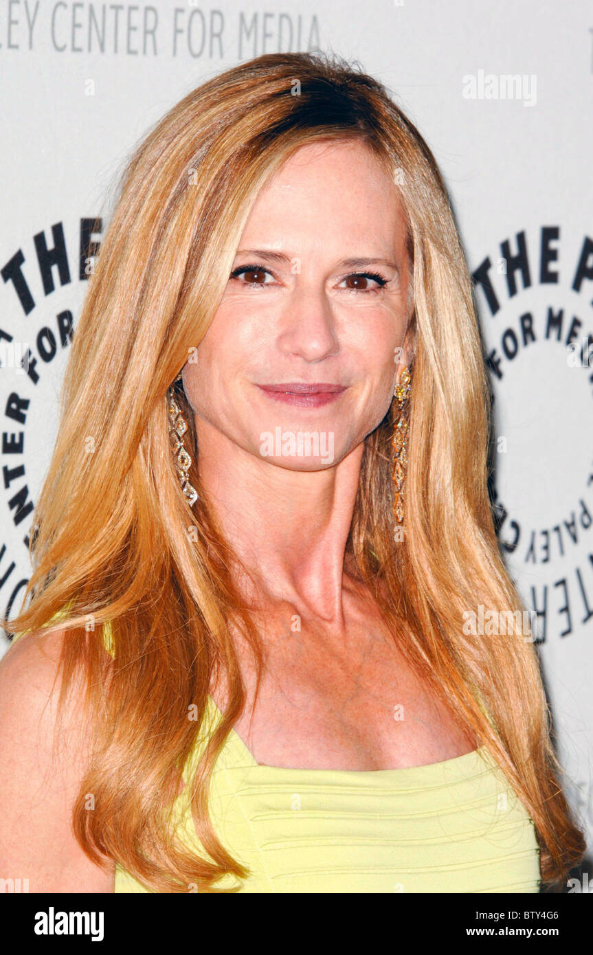Holly Hunter Saving Grace Hi Res Stock Photography And Images Alamy