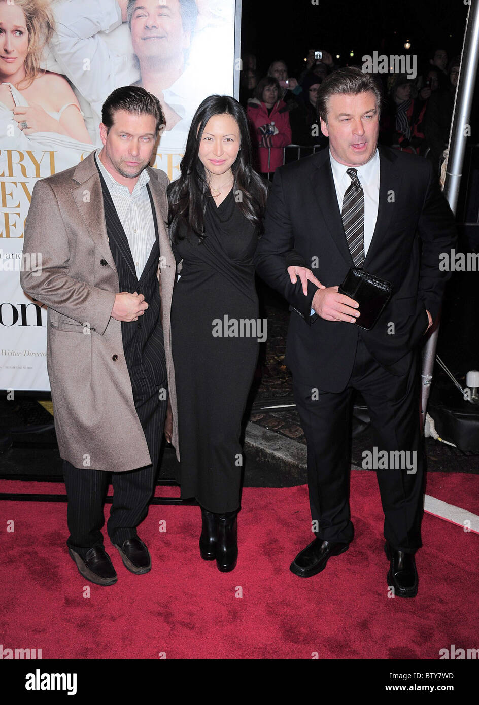 IT'S COMPLICATED Premiere Stock Photo - Alamy