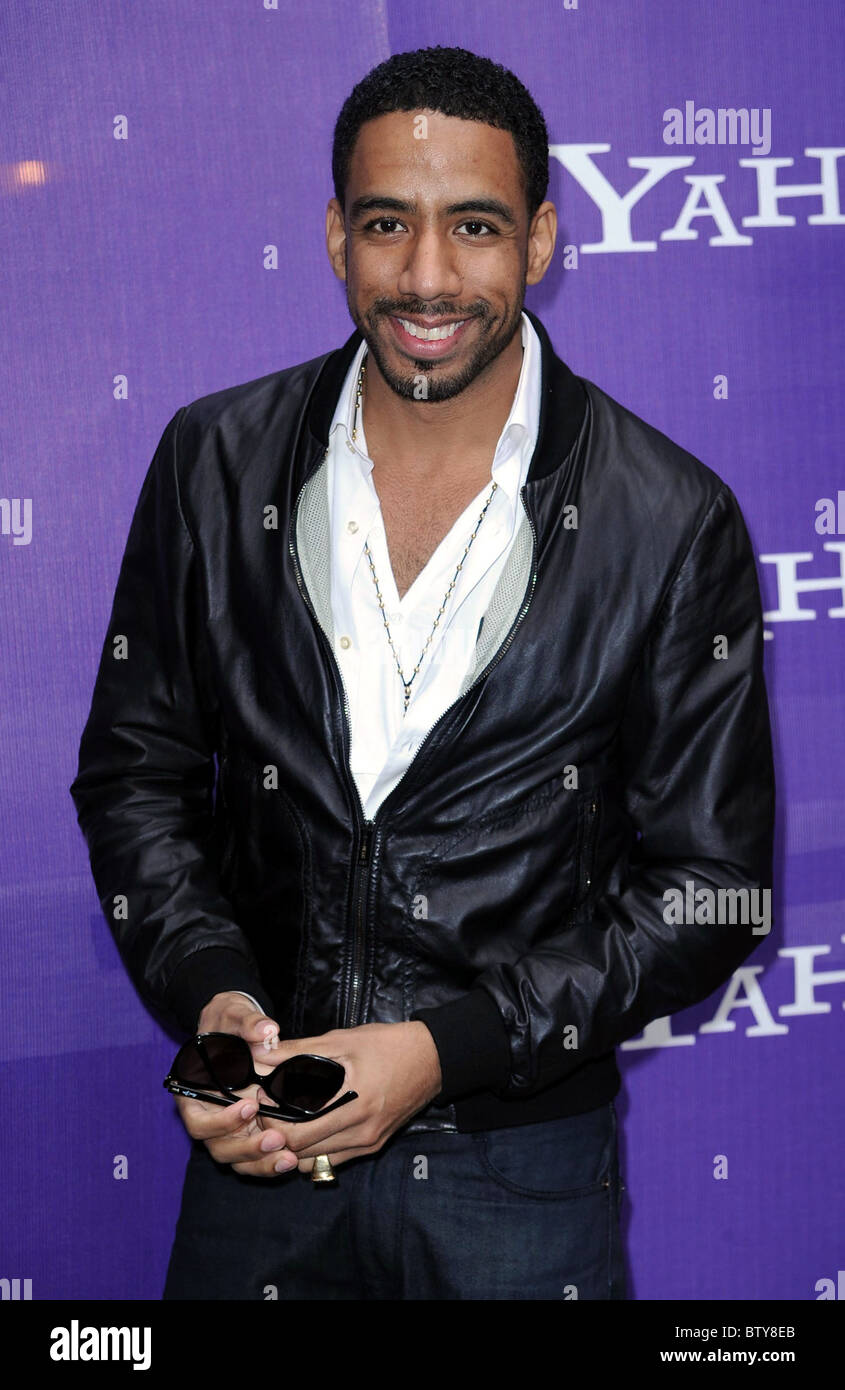 Yodel competition hi-res stock photography and images - Alamy