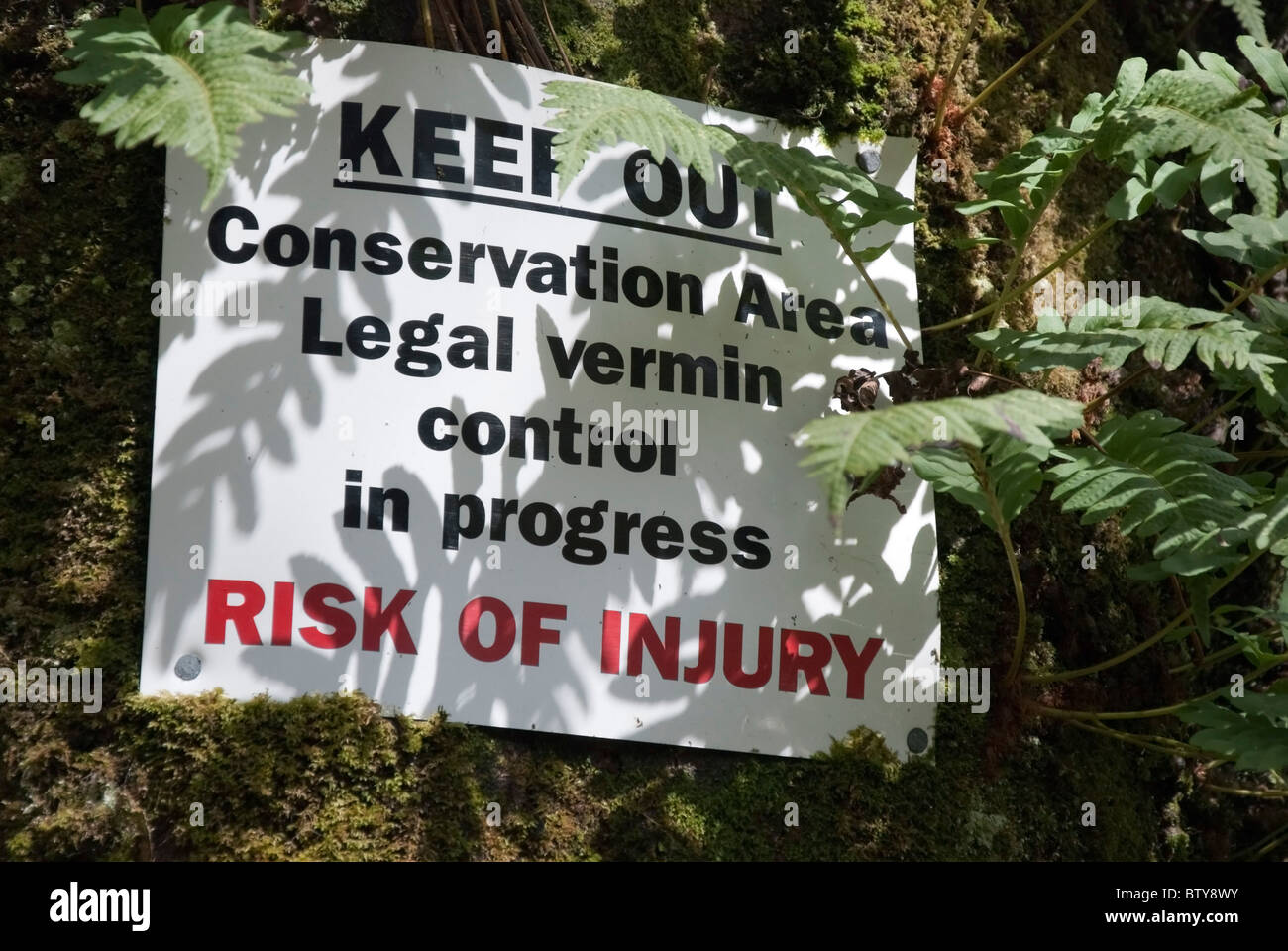 Conservation area keep out sign hi-res stock photography and images - Alamy