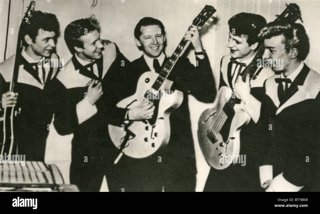 JERRY LEE LEWIS with The Outlaws. From l: Ritchie Blackmore, Ken ...