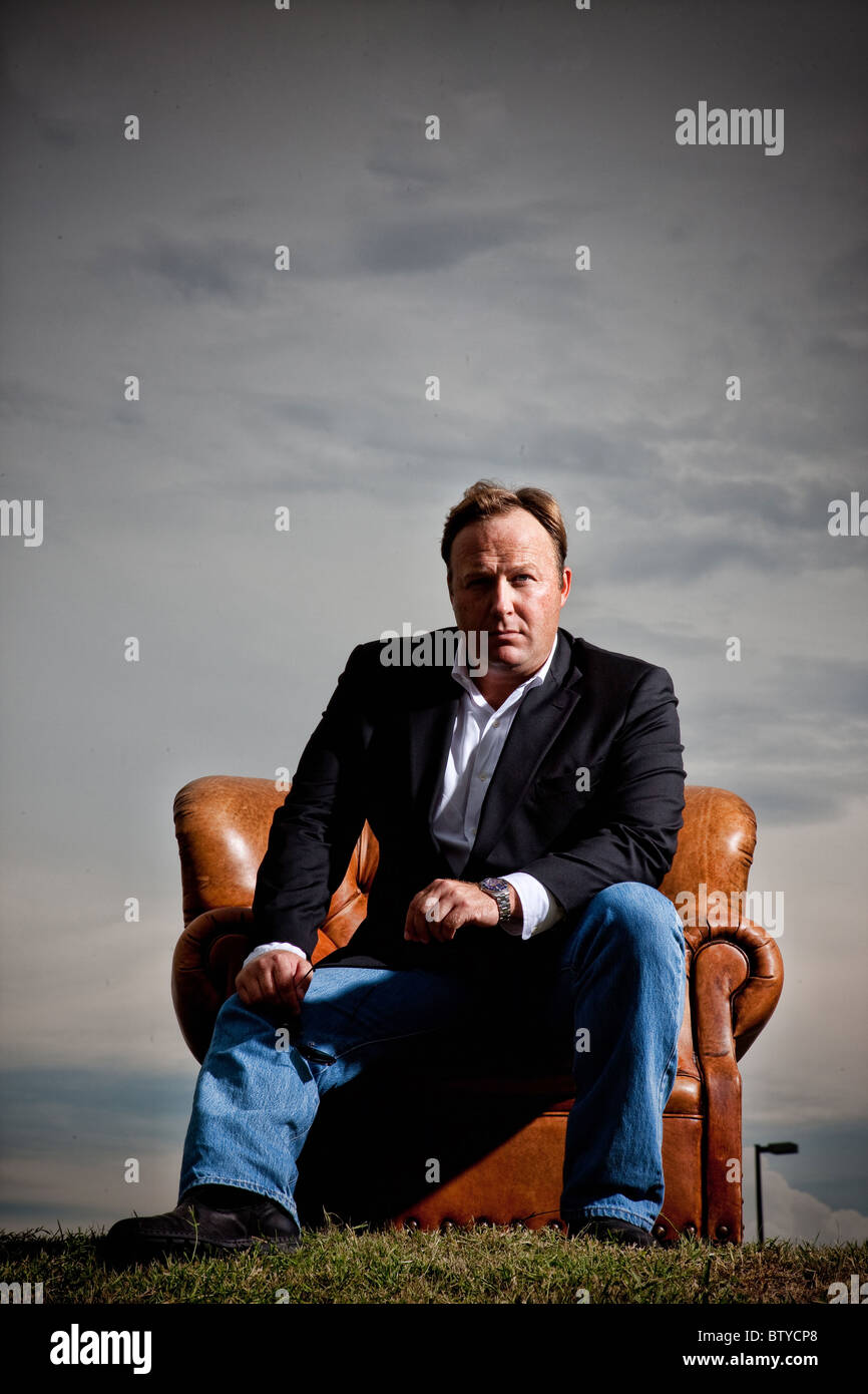 Alex jones info wars hi-res stock photography and images - Alamy