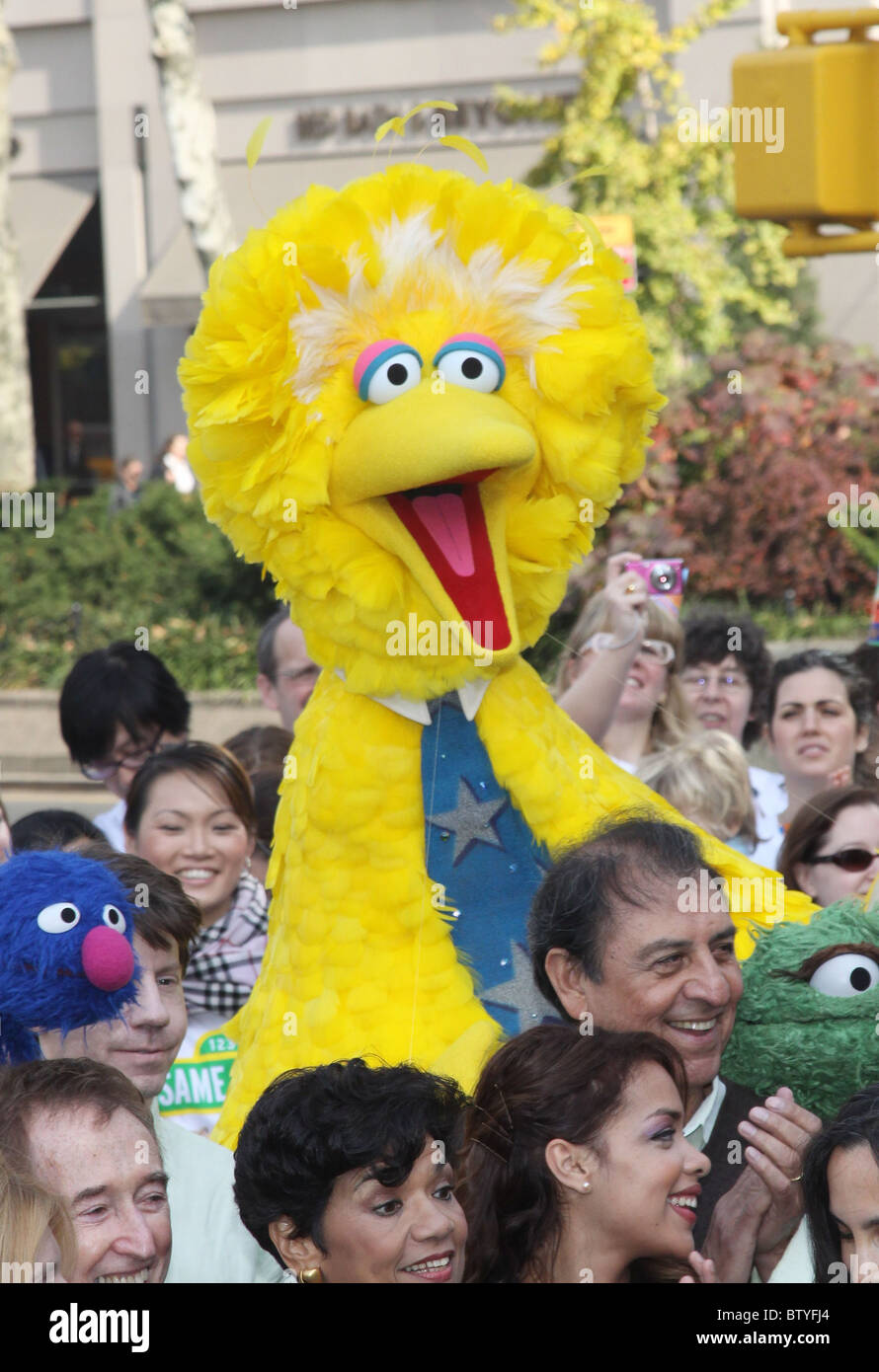 Sesame street hi-res stock photography and images - Alamy