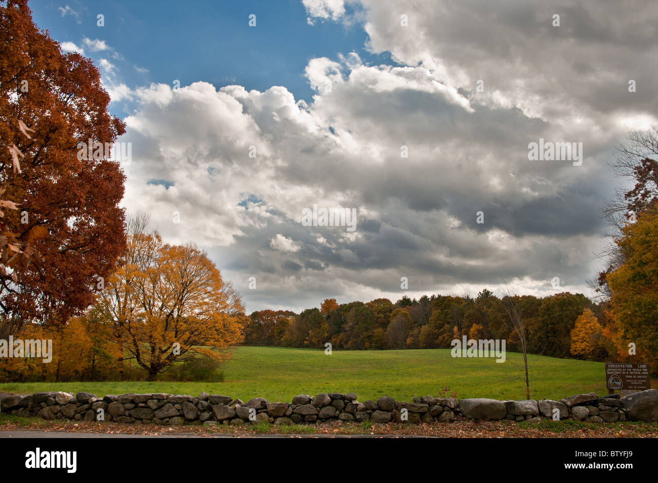 Concord farm hi-res stock photography and images - Alamy