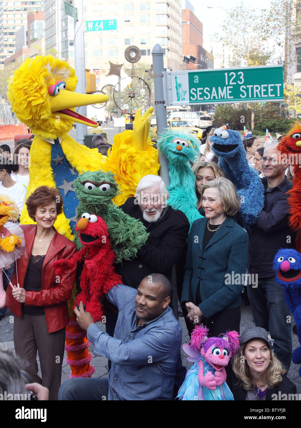 Elmo sesame street hi-res stock photography and images - Alamy