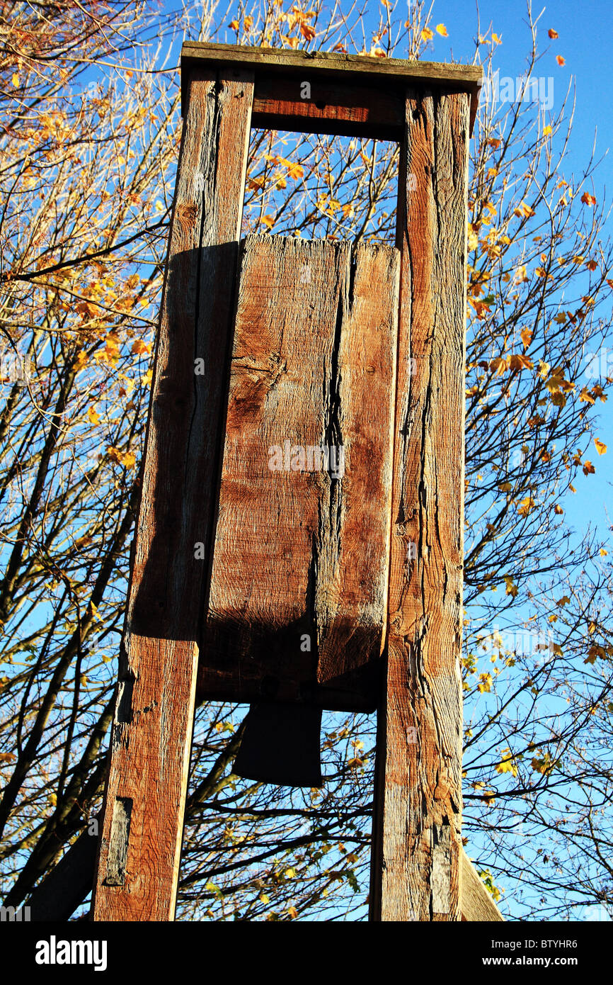 Halifax Gibbet early Guillotine administerring punishment by ...