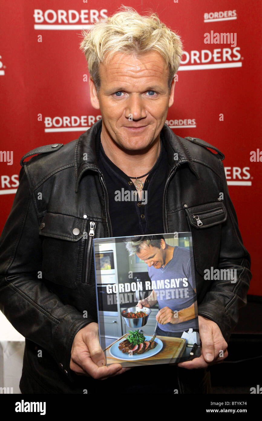 HEALTHY APPETITE Cook Book Signing by Chef Gordon Ramsay Stock Photo ...