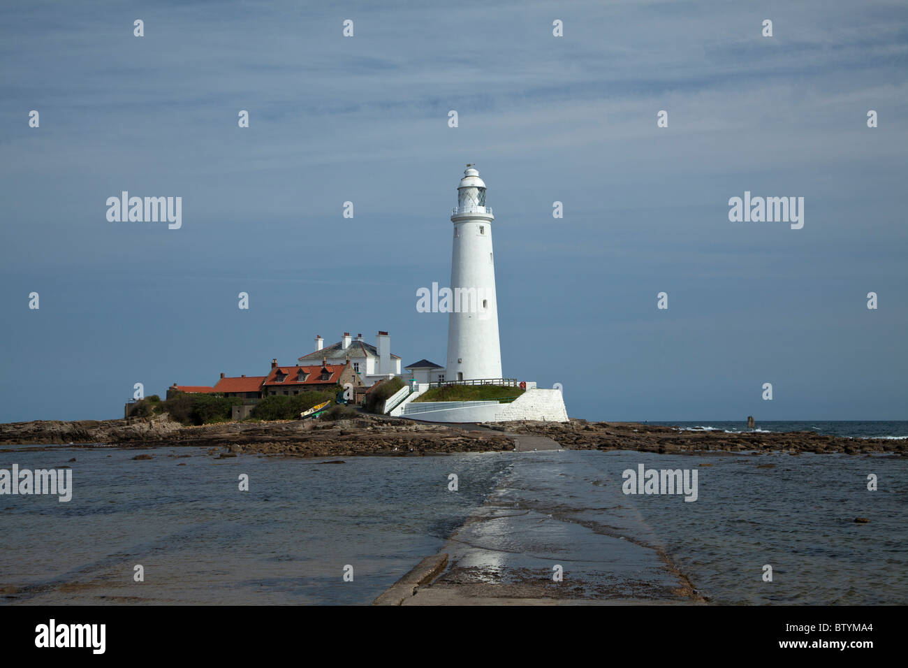 Tidal causeway hi-res stock photography and images - Alamy