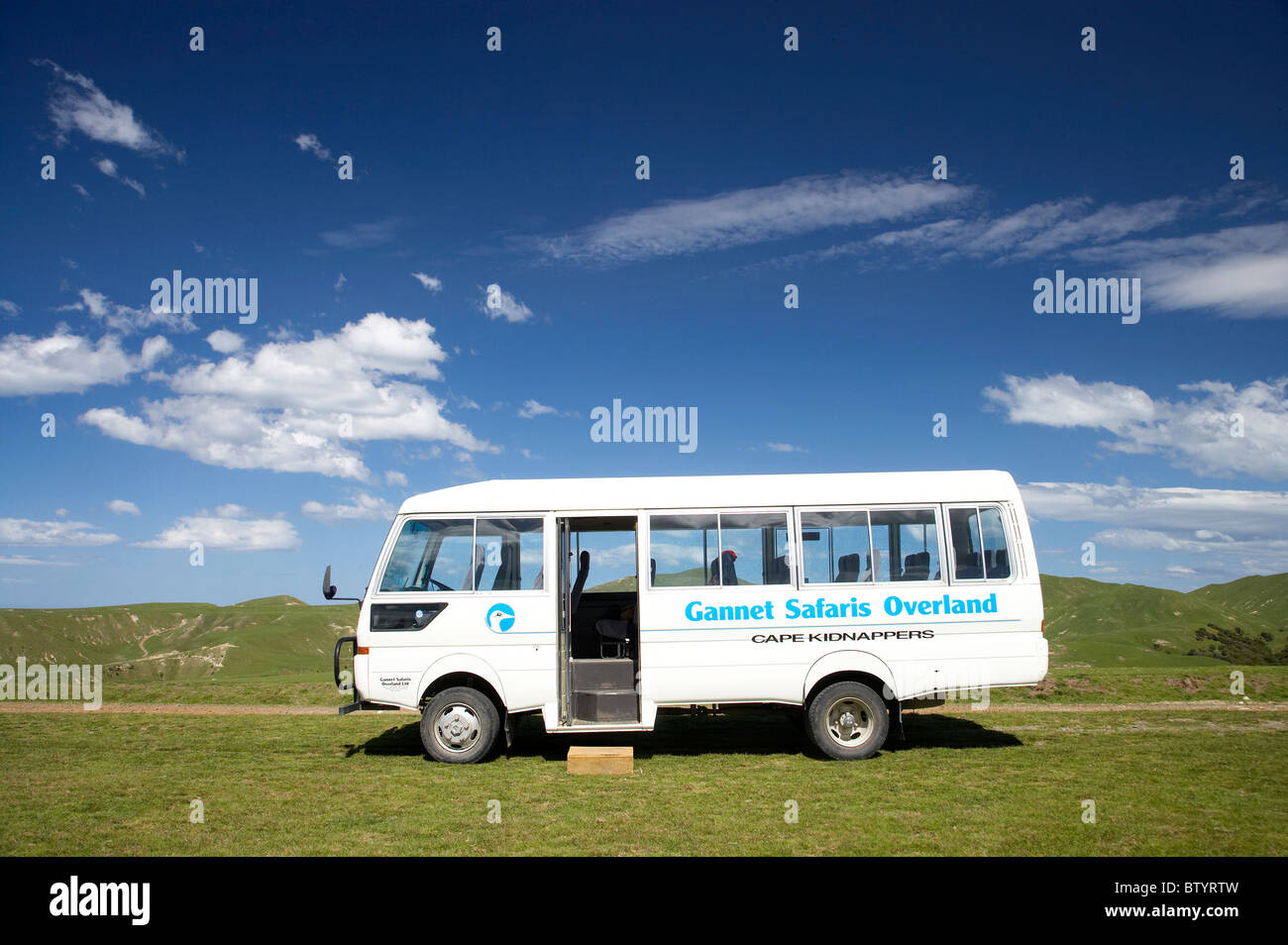 Gannet Safaris Overland Bus, Cape Kidnappers, Hawkes Bay, North Island ...