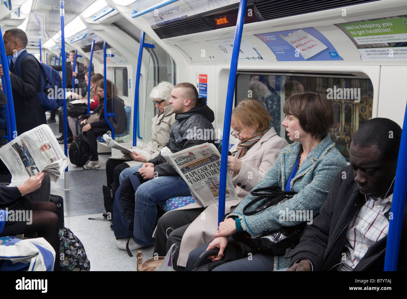 Evening Rush Hour - Victoria Line Train - London Underground Stock ...