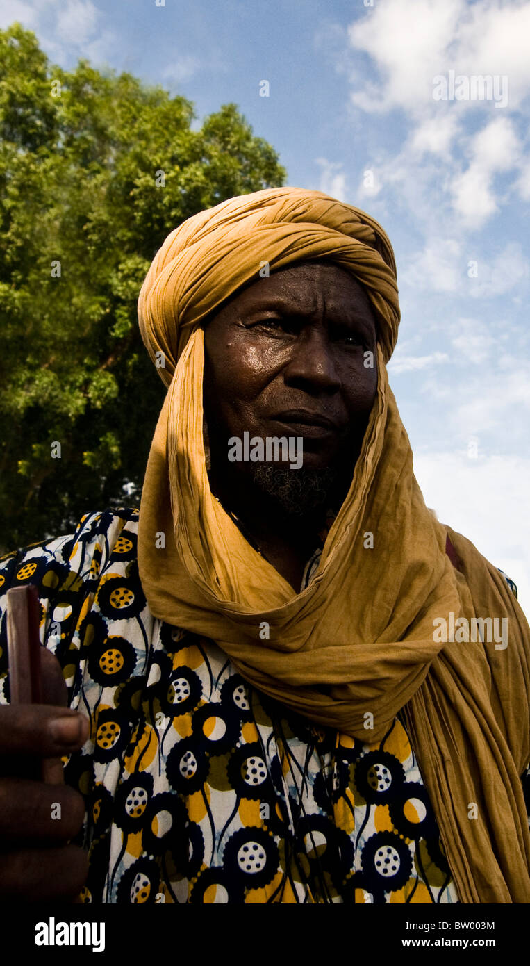 Portrait of a Tuareg man Stock Photo - Alamy